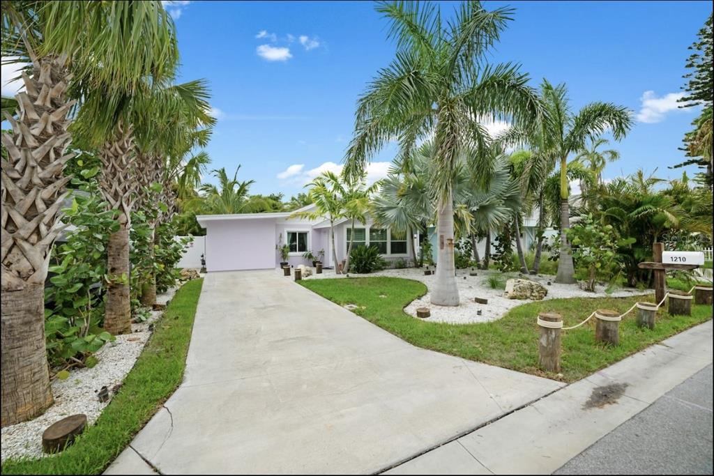 1210 Bay Palm Boulevard, Indian Rocks Beach, FL 33785 · $798,989 · 1095 ...