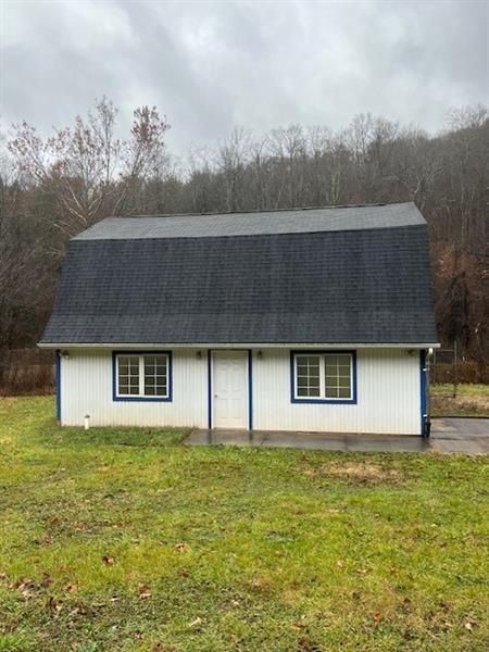 Virtual tour for 645 Route 30, Clinton, PA 15026 · $225,000